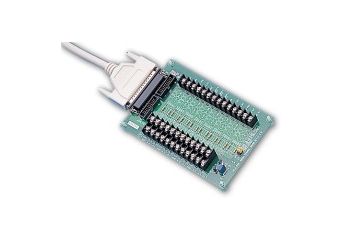PCLD-8115 Advantech - Industrial Wiring Terminal Board with CJC Circuit